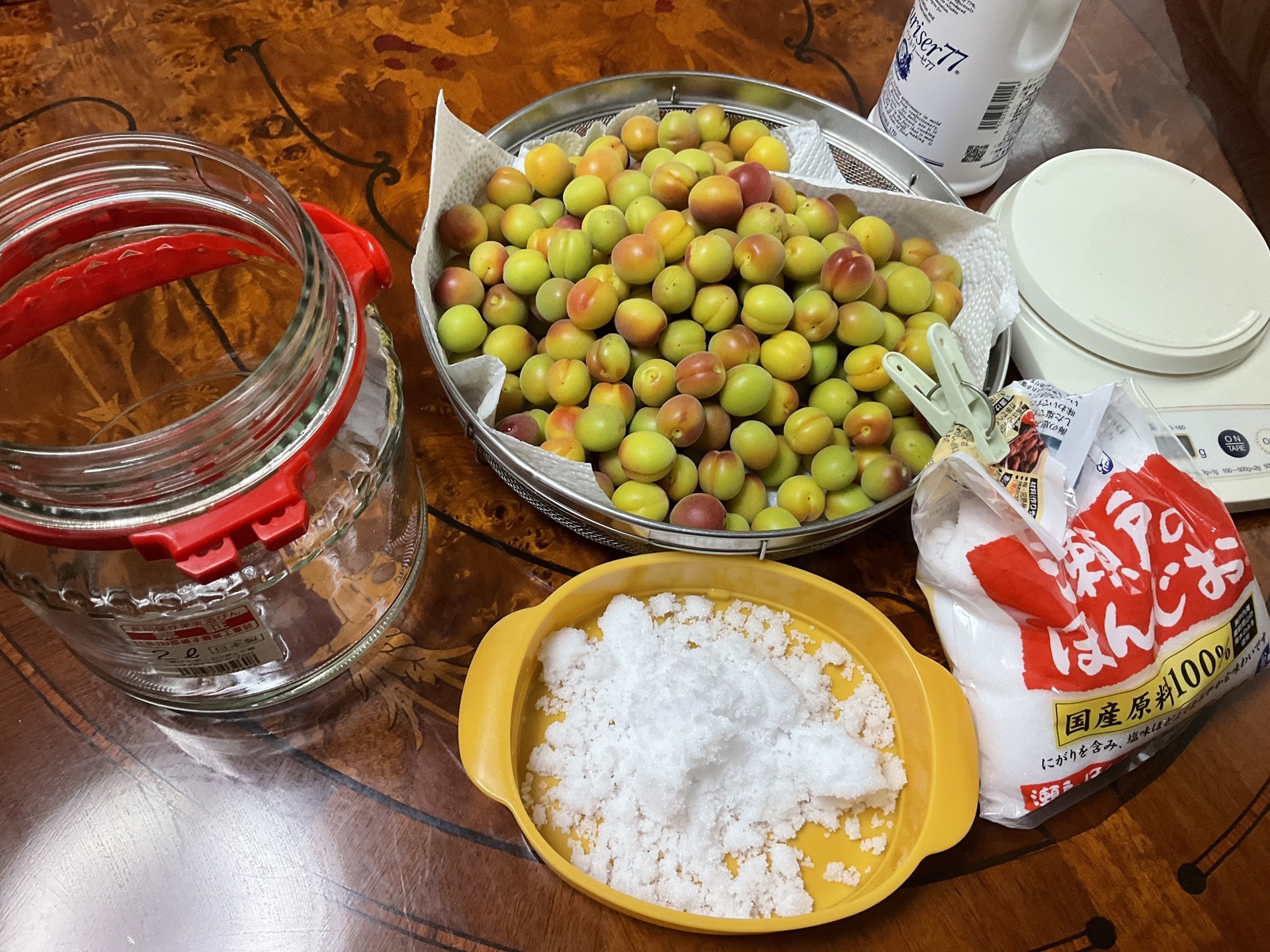 2回目の小梅干しを漬ける: Chiechan's Style